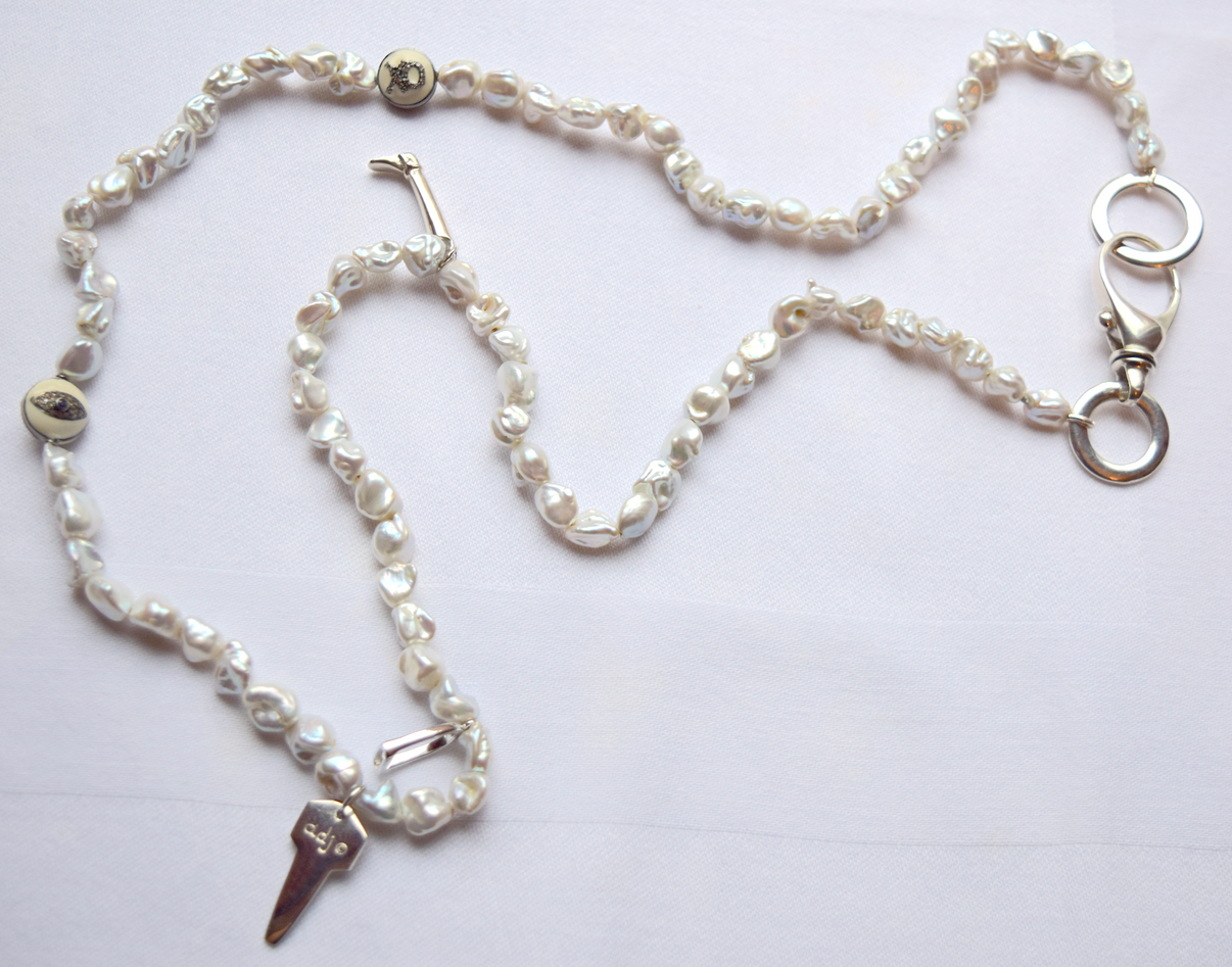 How to Rock Your Pearls – ANN DEXTER JONES DESIGN